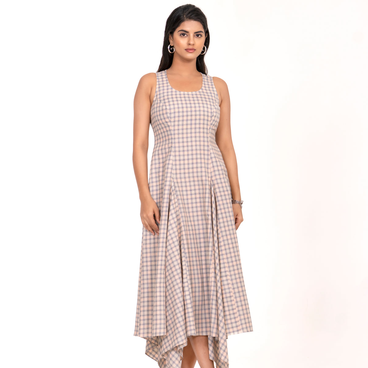 THE CHECK PRINT DRESS IN STYLISH FLARED DESIGN – PERFECT FOR EVERYDAY ...